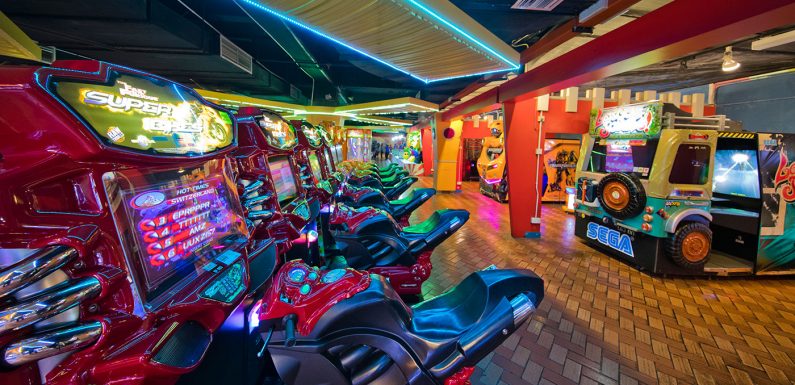 Genting Theme Park Malaysia – MPV Taxi SG-JB +60123359503